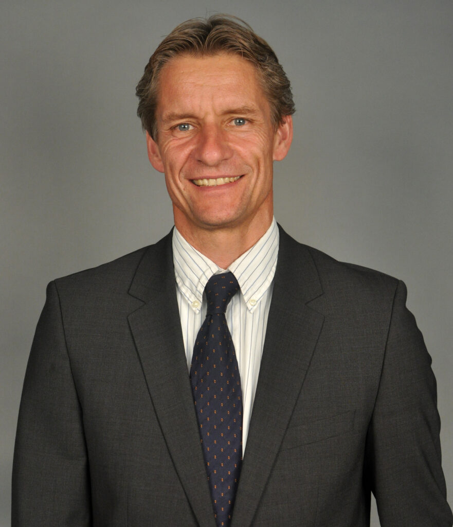 Dr. Wilm Uhlenbecker Appointed President and CEO of Akebono Brake ...